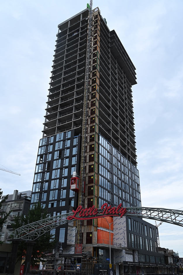 SoHo Italia | Under Construction | Mastercraft Starwood